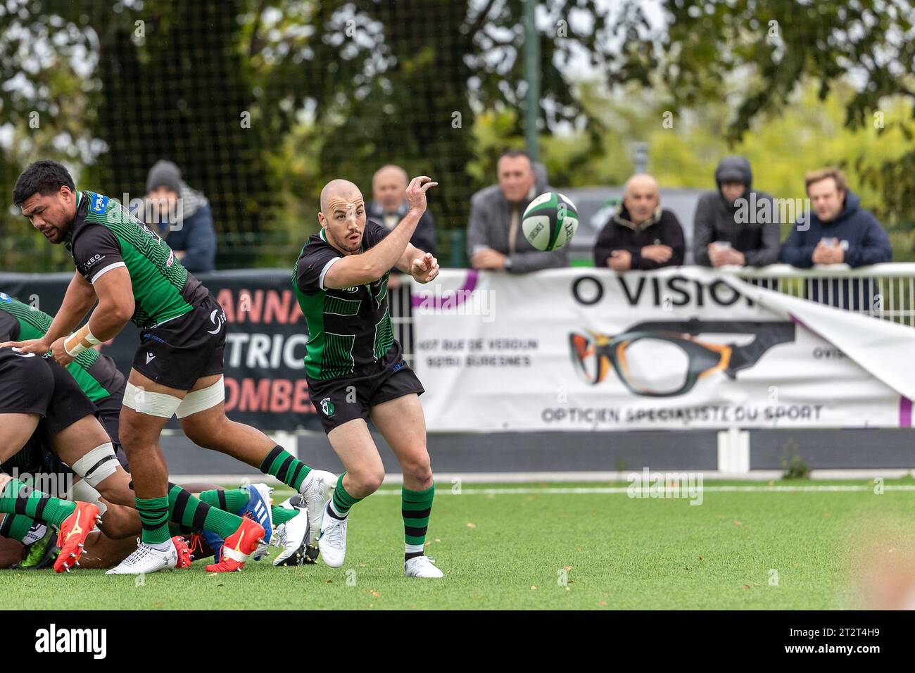 (C) Denis TRASFI / MAXPPP - au Stade Jean Moulin de Suresnes le 21-10 ...