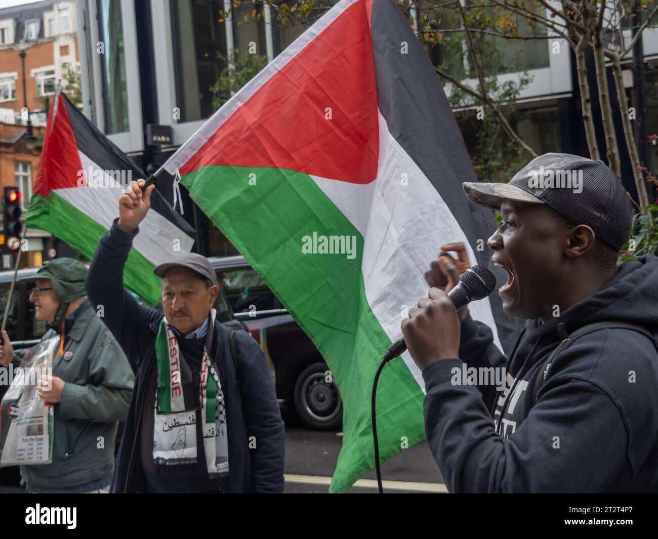 London, UK. 21 Oct 2023. Members of Fight Racism Fight Imperialism and ...