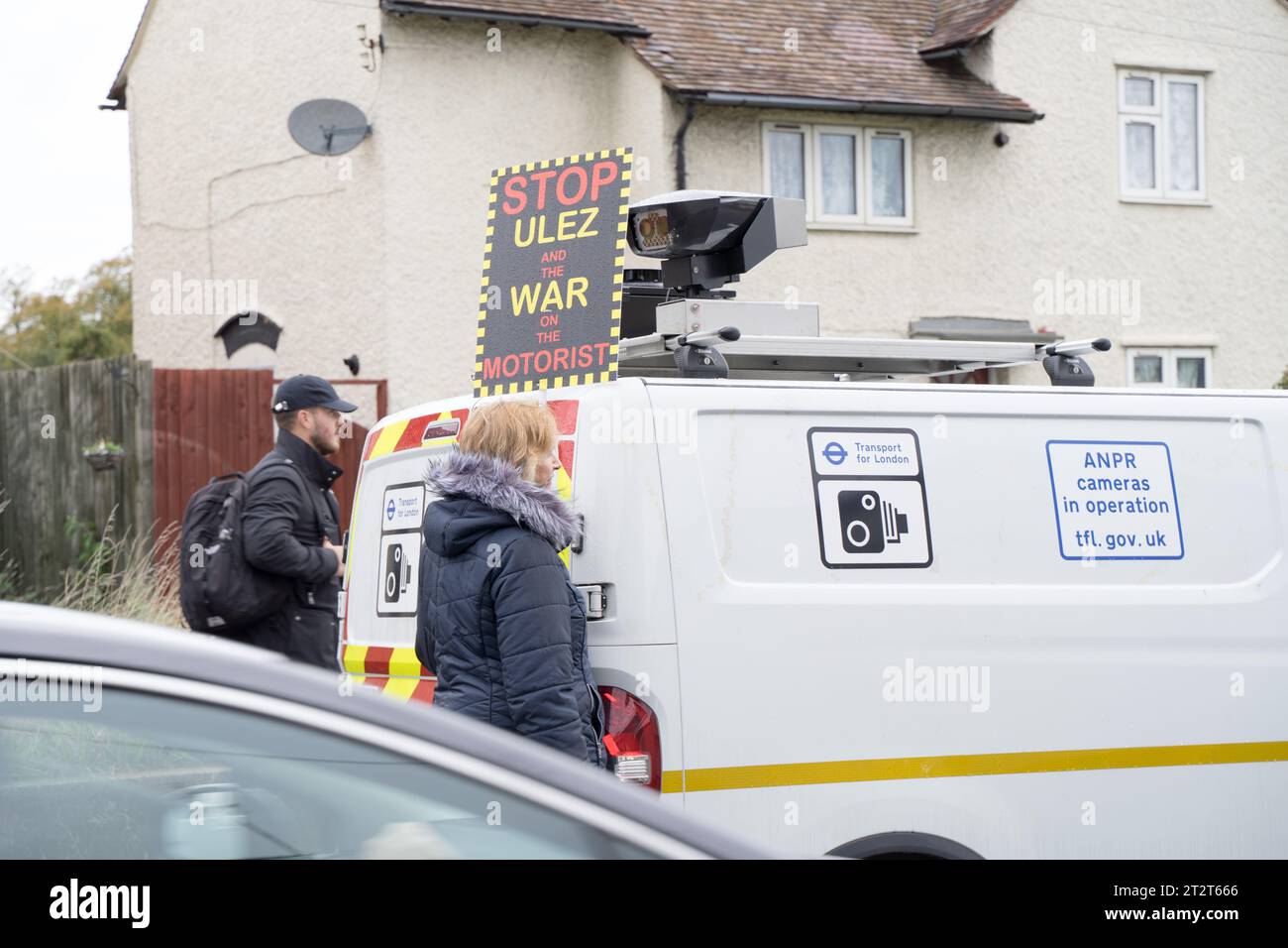 Ulez tfl camera hi-res stock photography and images - Alamy