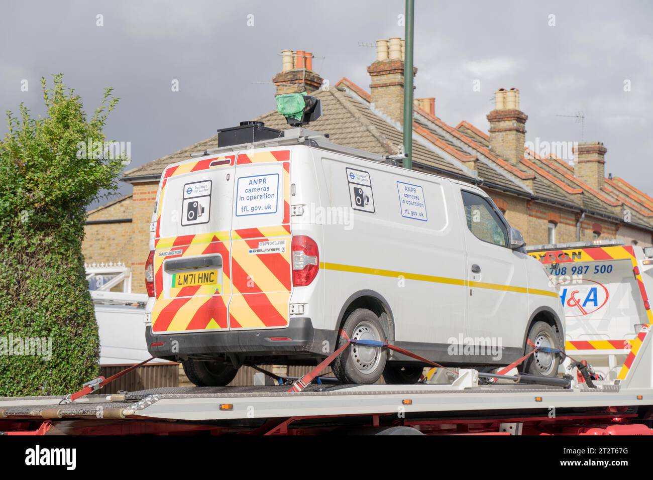 Ulez camera covered in green plastic bag hi-res stock photography and ...