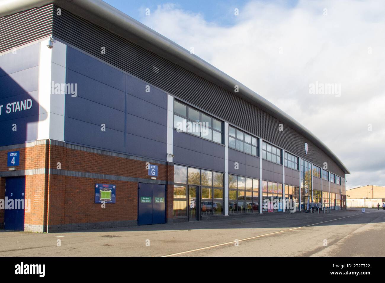 Chesterfield stadium hi-res stock photography and images - Alamy