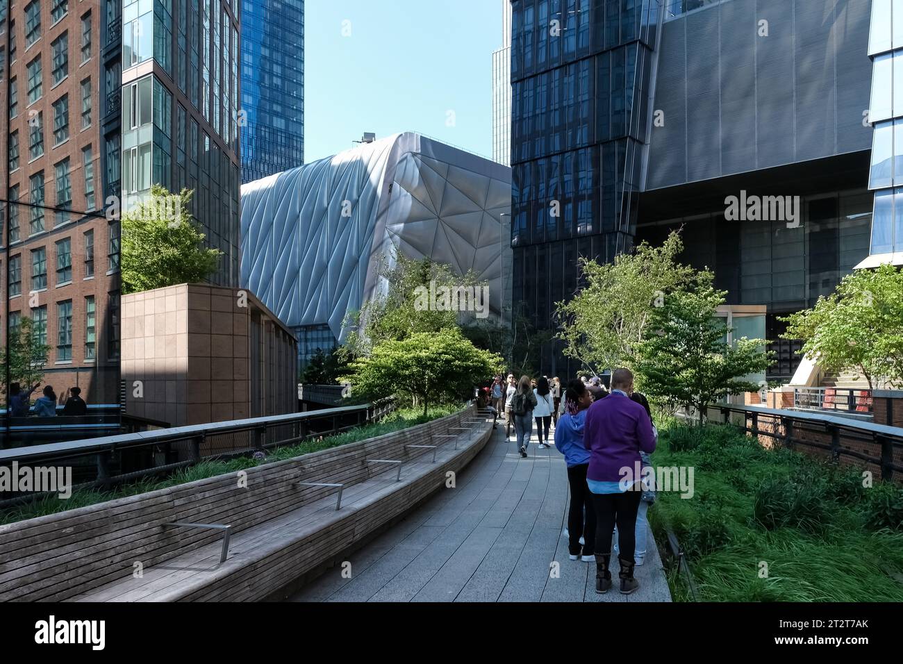 View of the High Line, elevated linear park, greenway and rail trail ...