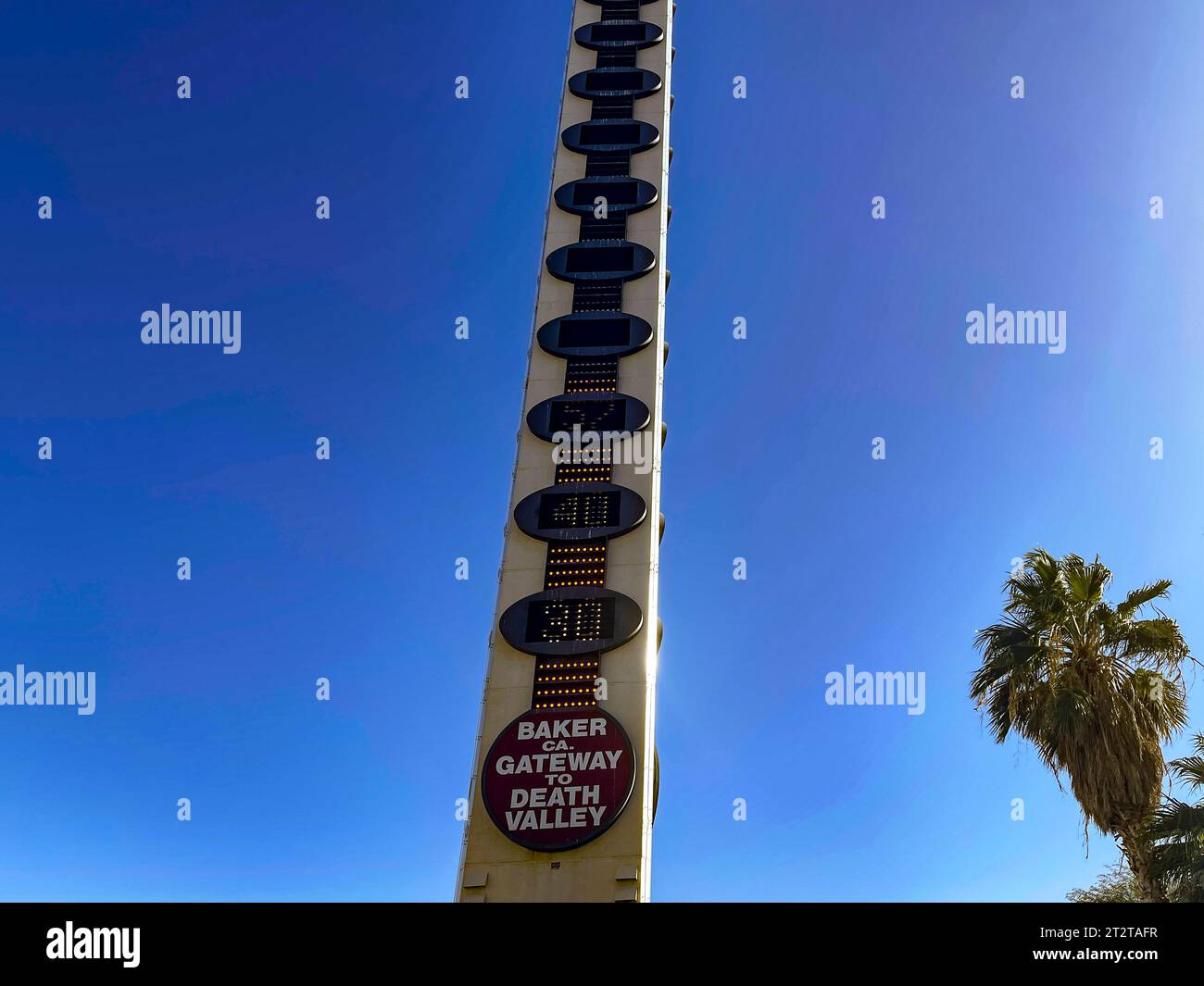 The largest thermometer in the world located at the gate of Death ...
