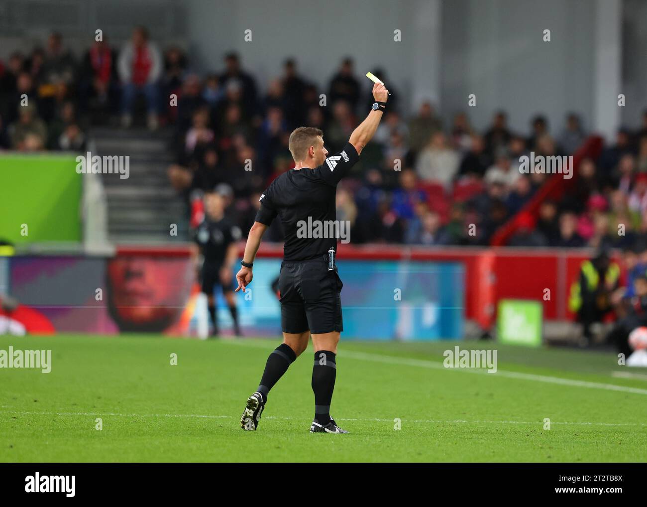 Brentford, London, UK. 21st October 2023; Gtech Community Stadium ...