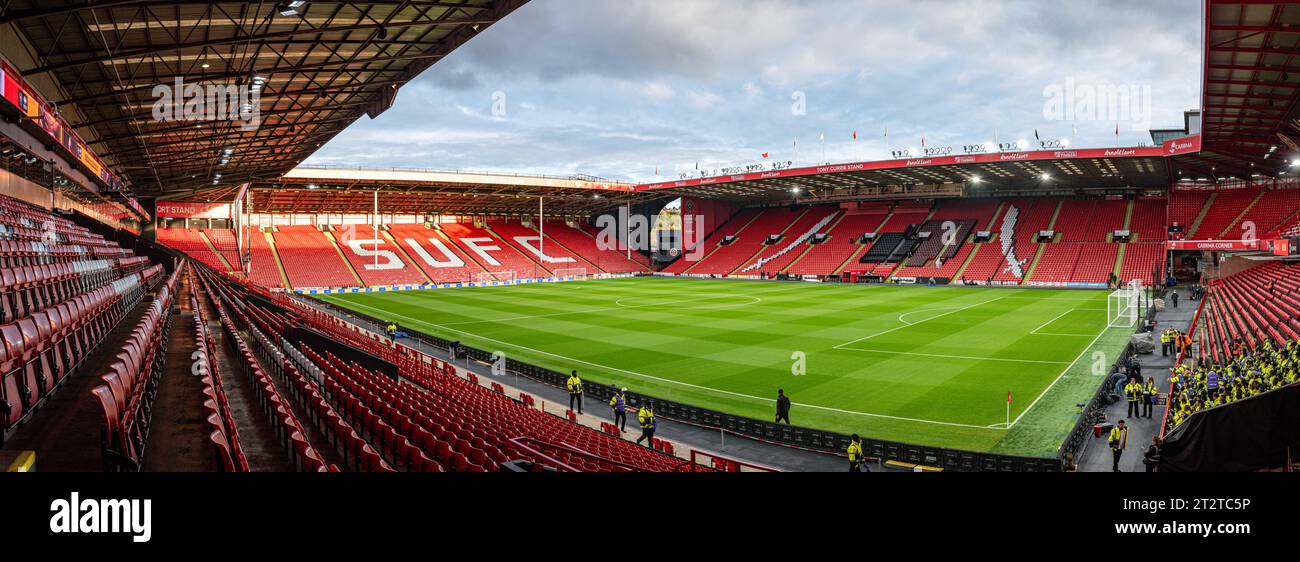 Bramall Lane, Sheffield, UK. 21st Oct, 2023. Premier League Football ...