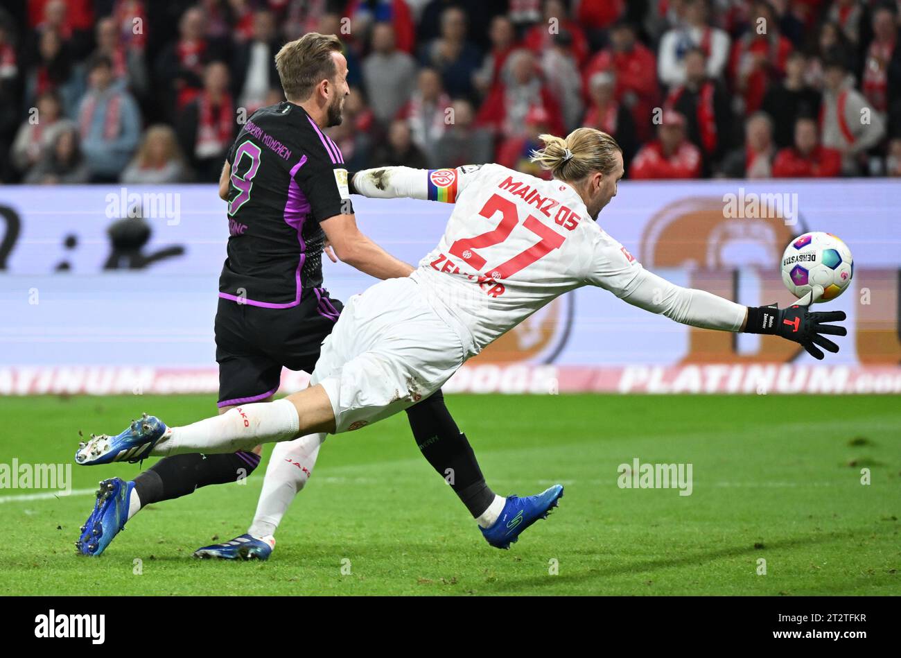 Mainz, Germany. 21st Oct, 2023. Soccer: Bundesliga, 1. FSV Mainz 05 ...