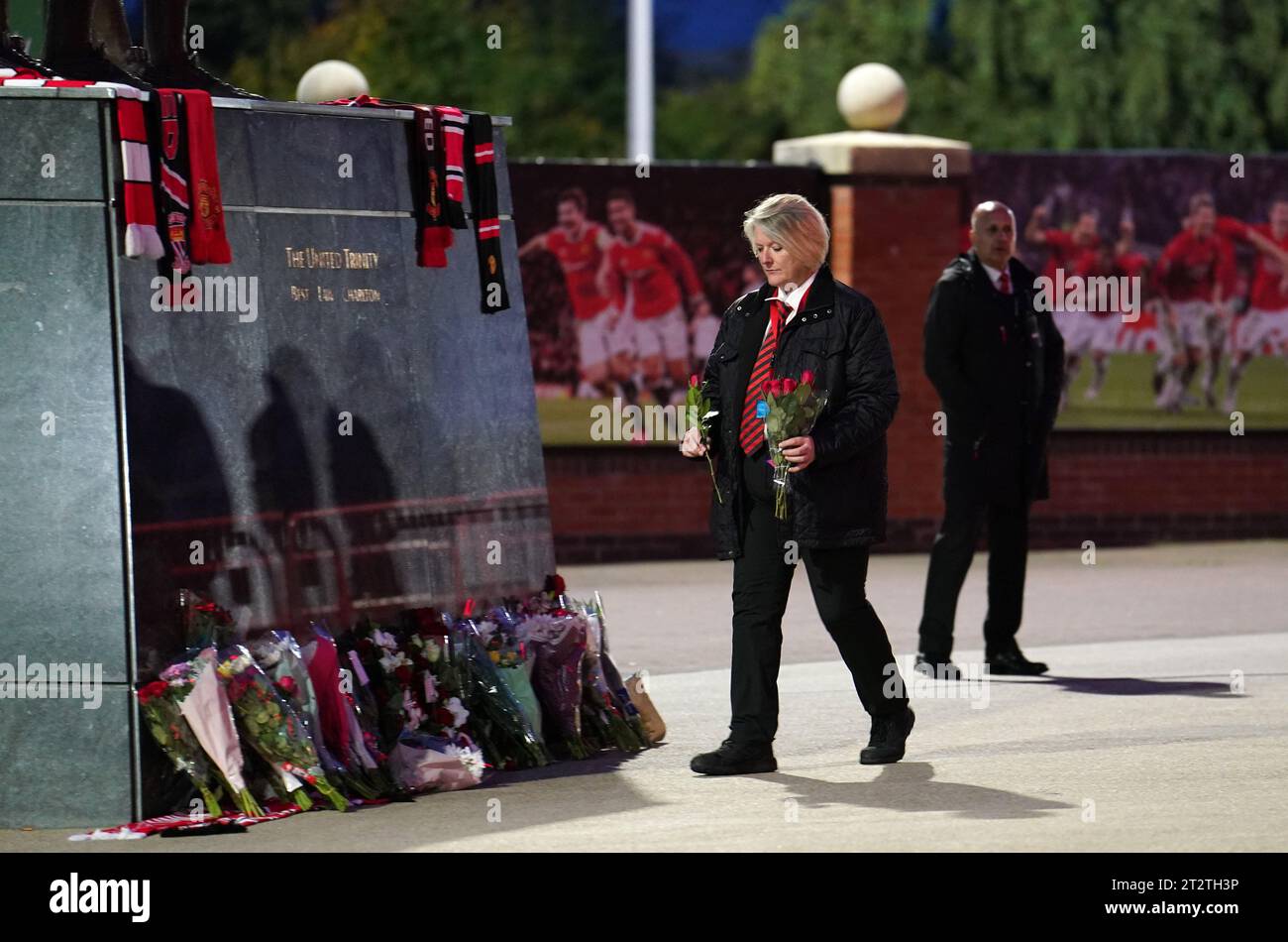 Tributes are laid in memory of Sir Bobby Charlton by The United Trinity ...