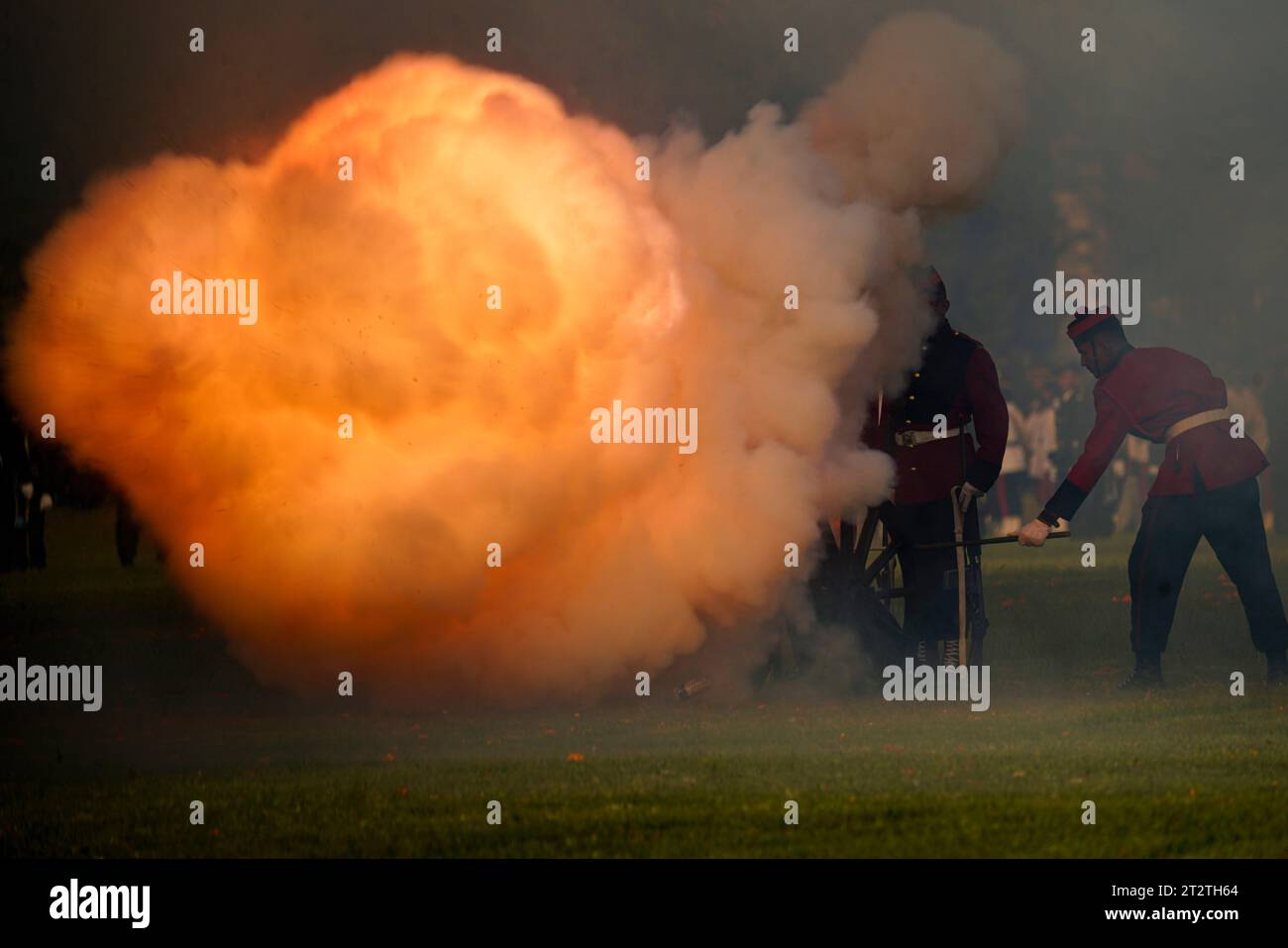 Kathmandu, Nepal. 21st Oct, 2023. Nepalese Army soldiers fire cannon ...