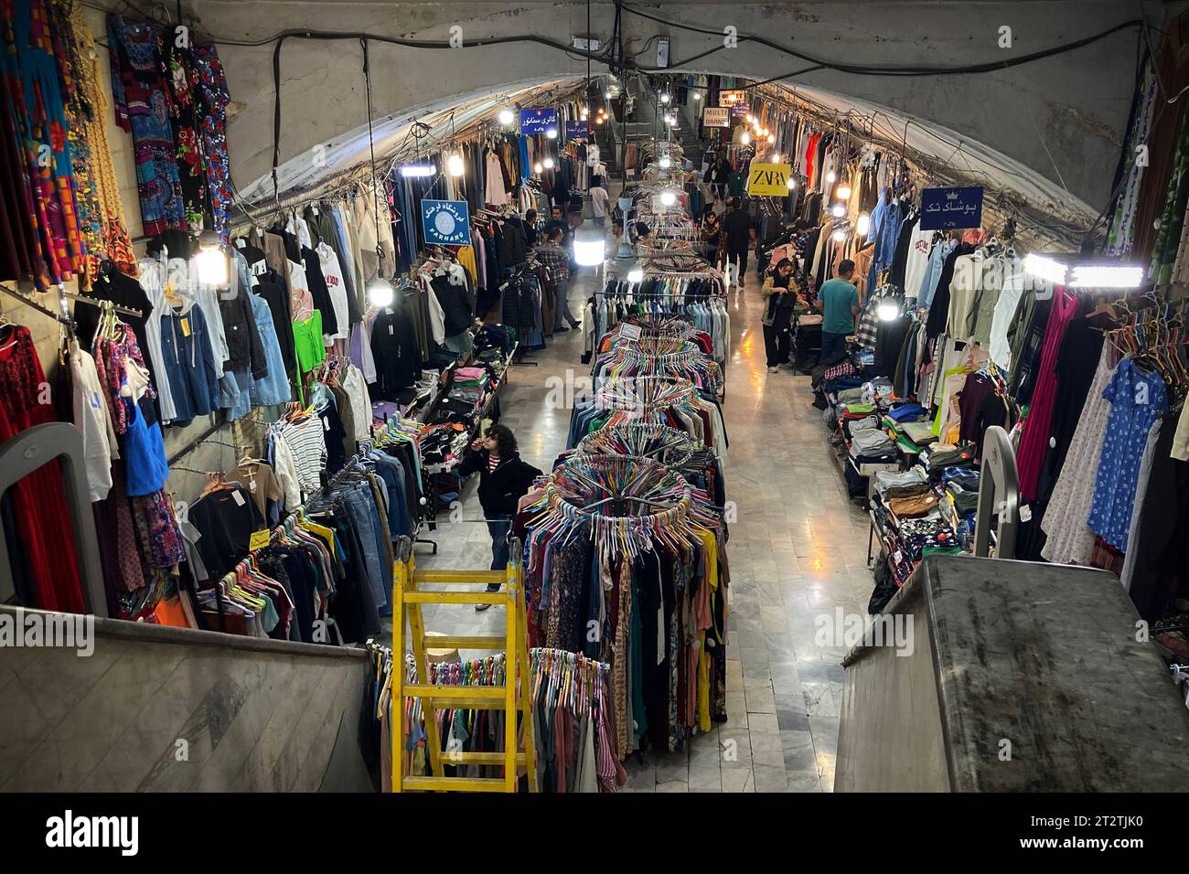 Tehran, Iran. 21st Oct, 2023. A view of an underground clothes market ...
