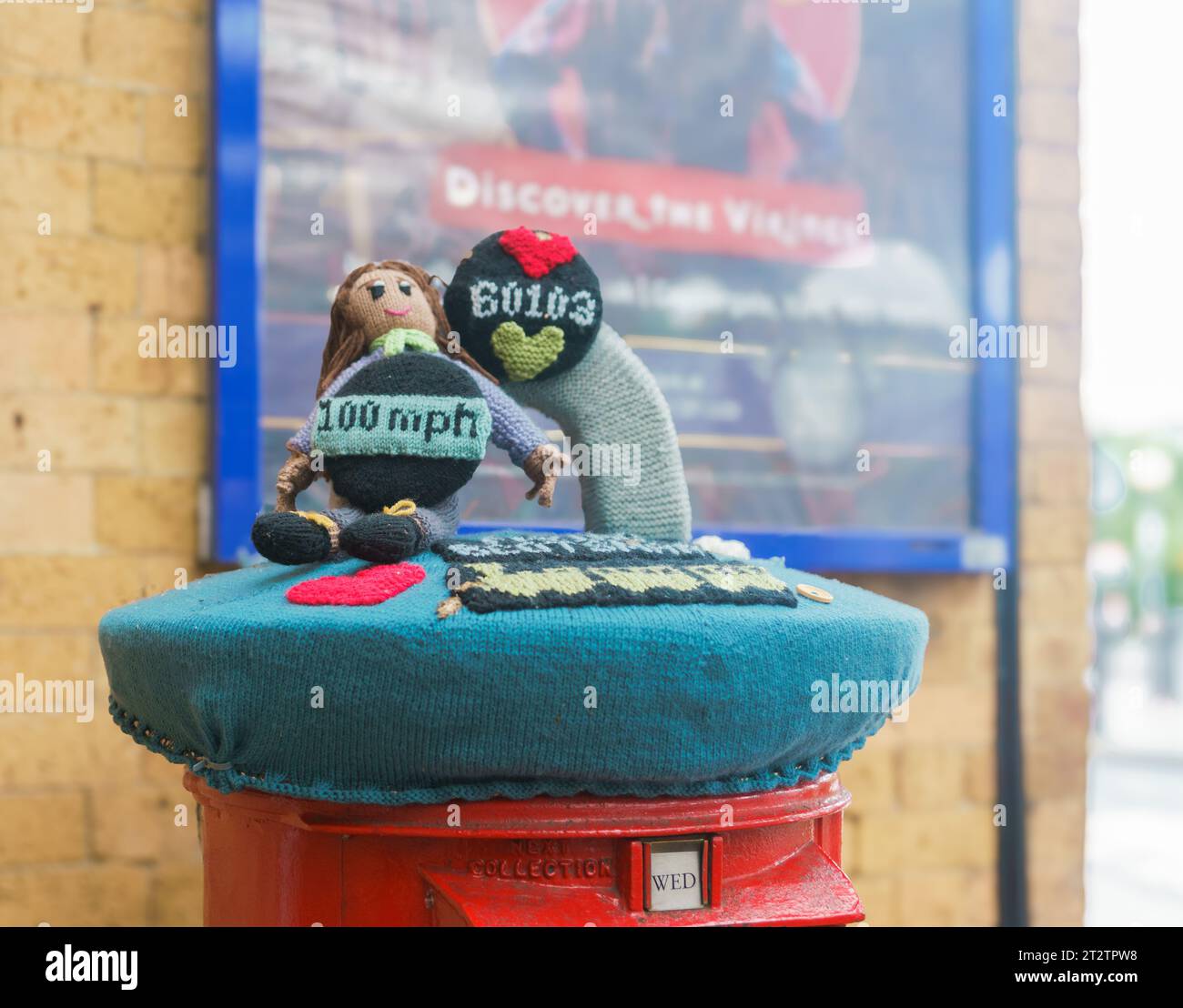 Knitted postbox decorations depicting the Flying Scotsman, train number ...