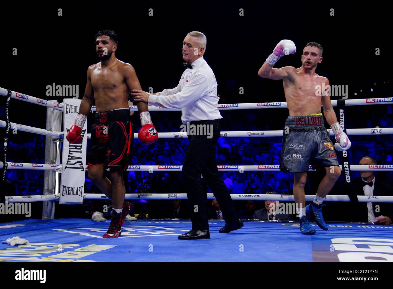 Reece Bellotti (right) celebrates after winning during the Commonwealth ...