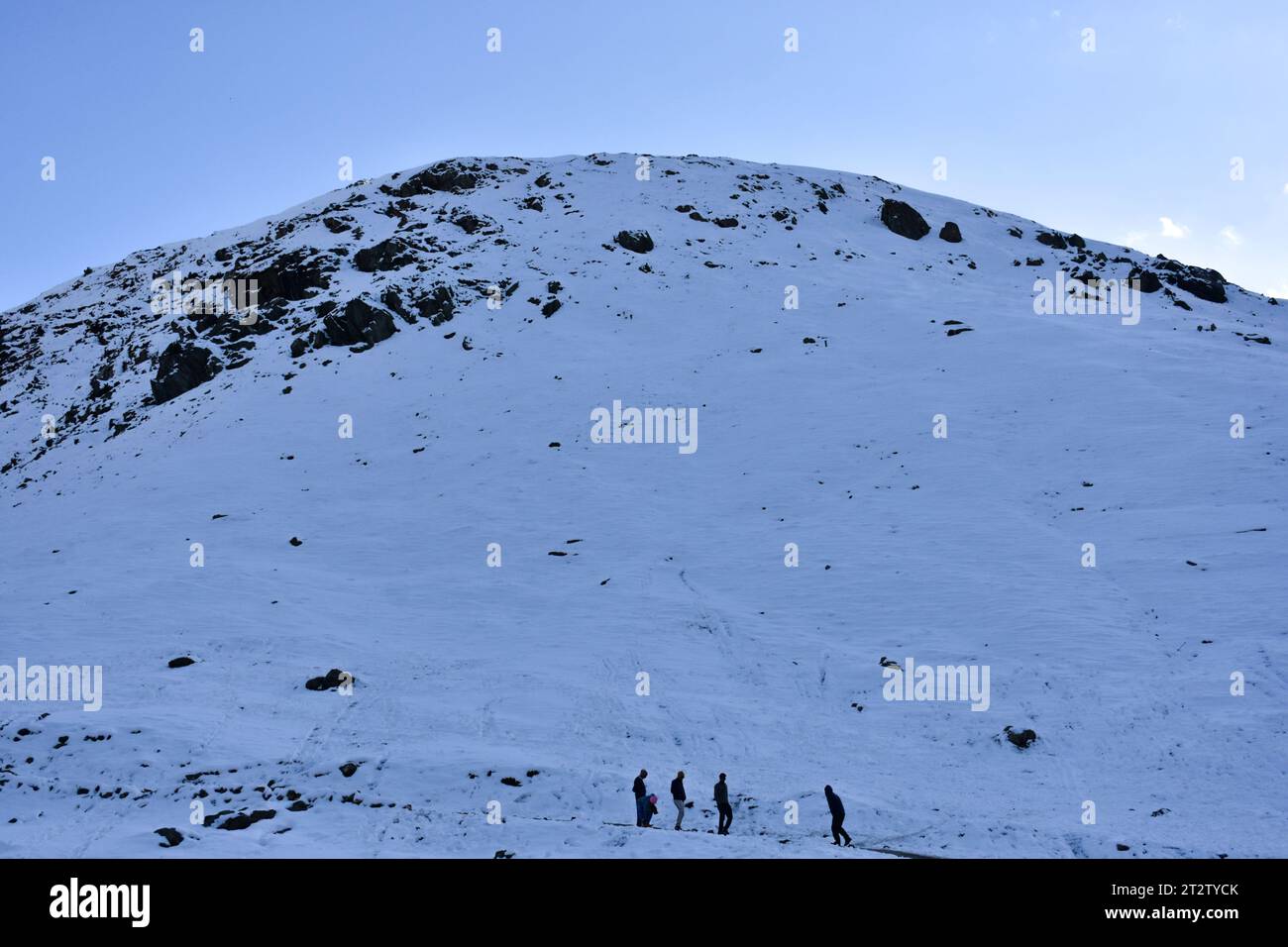 Coldest place drass hi-res stock photography and images - Alamy