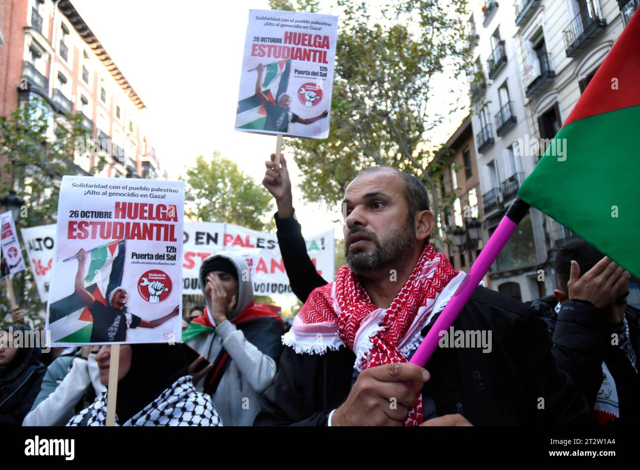 Madrid, Madrid, Spain. 21st Oct, 2023. Thousands of people demonstrated ...