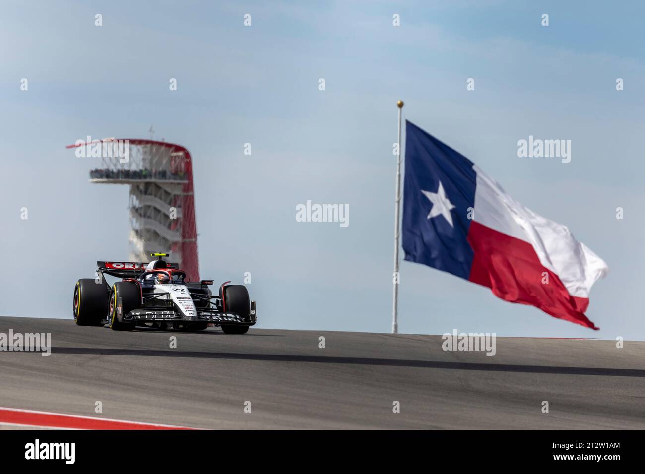 AUSTIN, TX - OCTOBER 21: Scuderia AlphaTauri driver Yuki Tsunonda (22 ...
