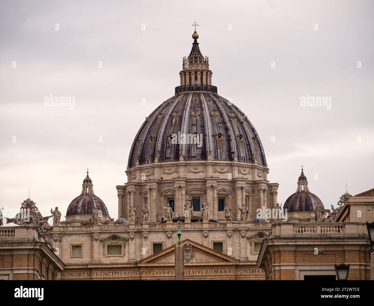 St. Peter's basilica dome view, Rome, Vatican, Italy Stock Photo - Alamy