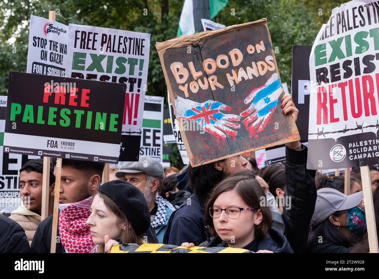 Protesters at a Free Palestine protest in London following the ...
