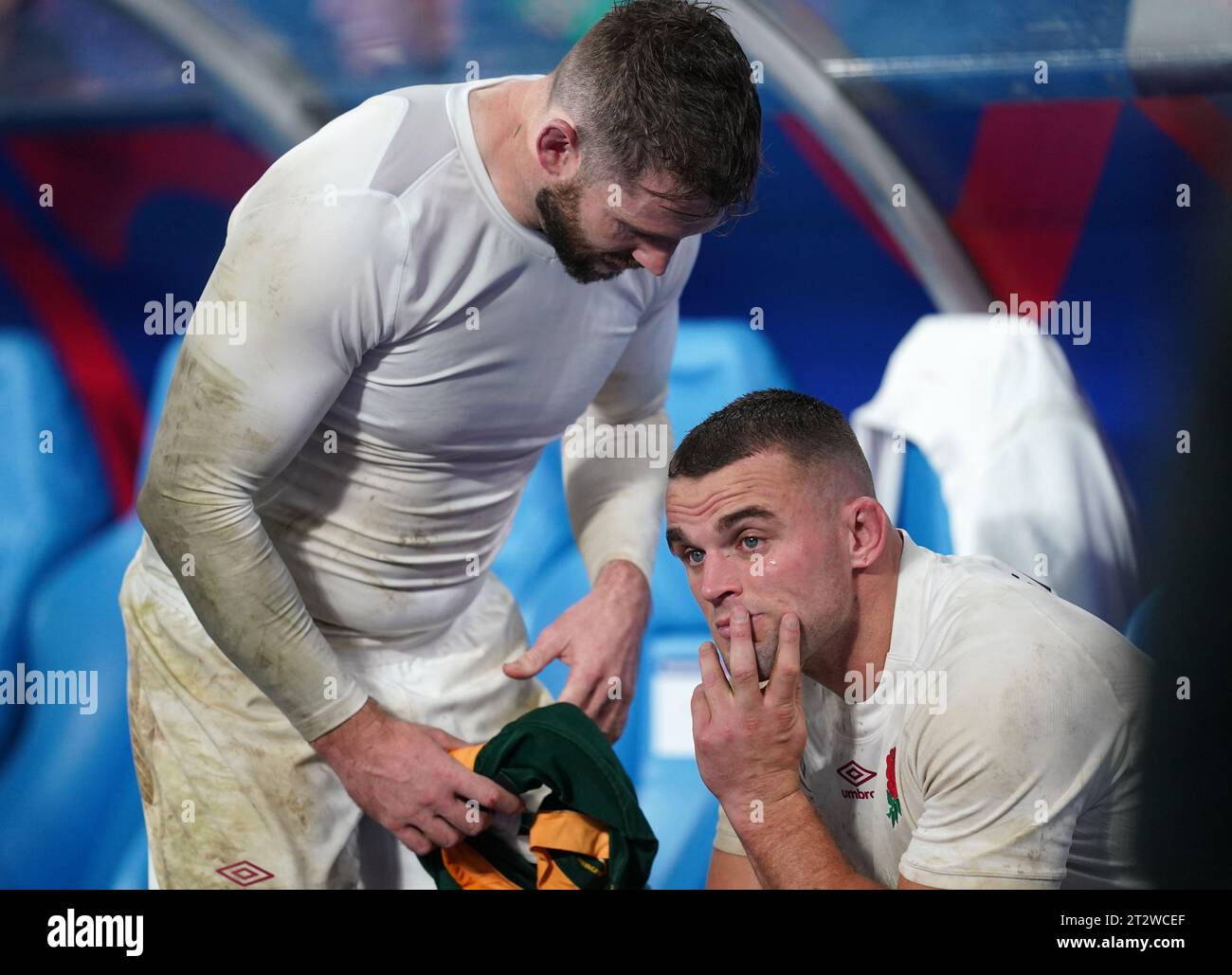 England's Elliot Daly and Ben Earl react following the Rugby World Cup ...