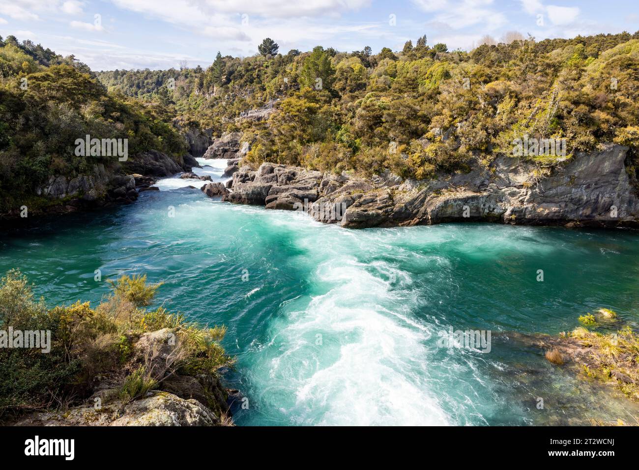 Hydroelectric station dam new zealand hi-res stock photography and ...