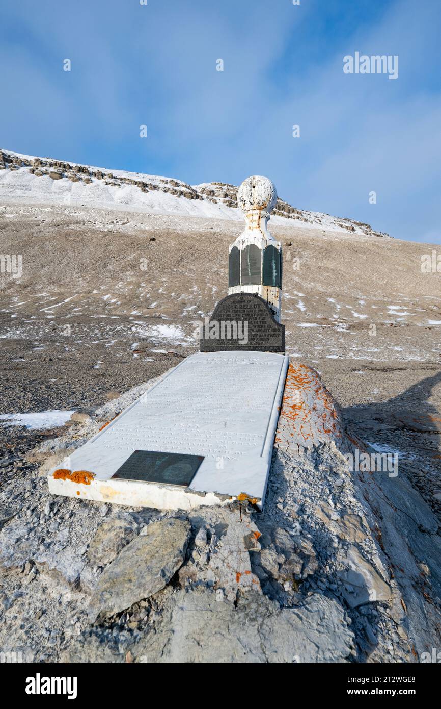 Canada, Nunavut, Resolute Bay, Erebe Bay, Beechey Island. Historic location where the Franklin ...