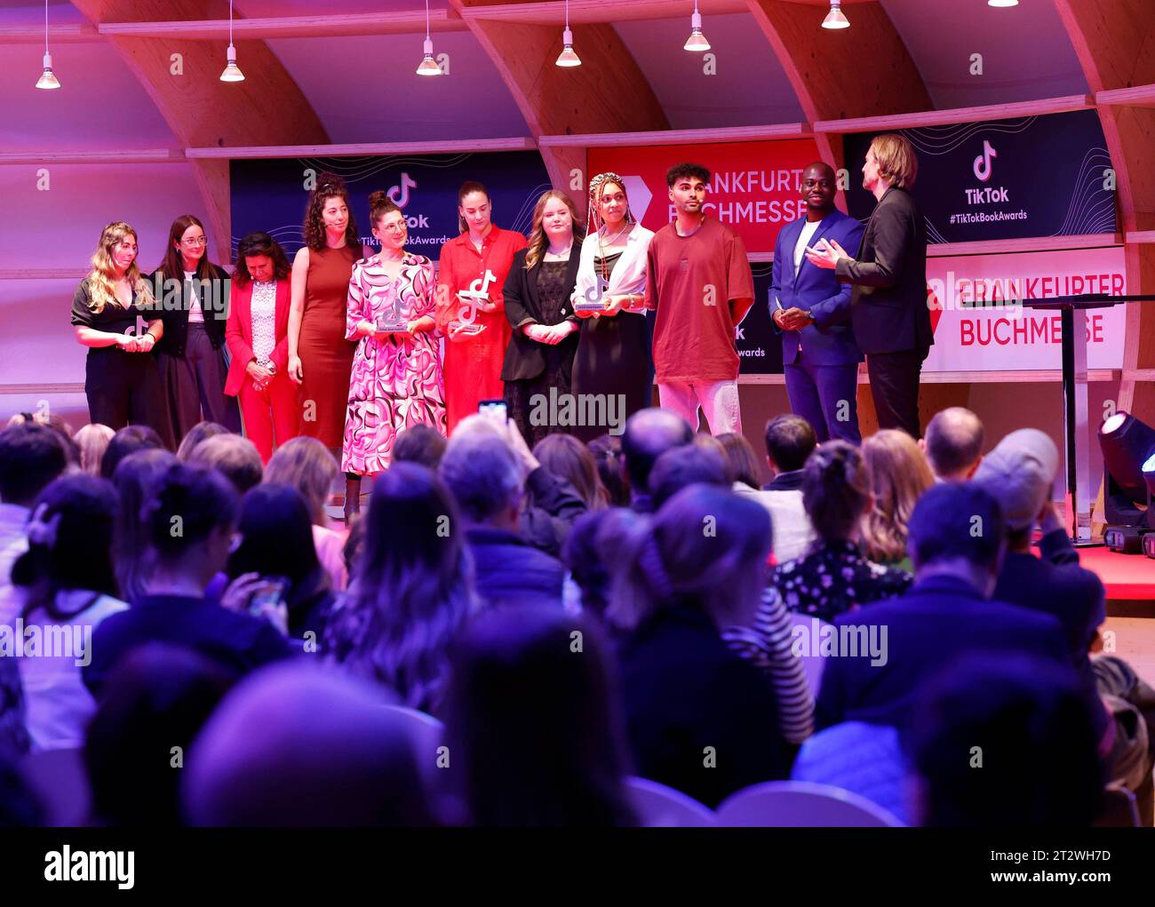 Lisa stahl hi-res stock photography and images - Alamy