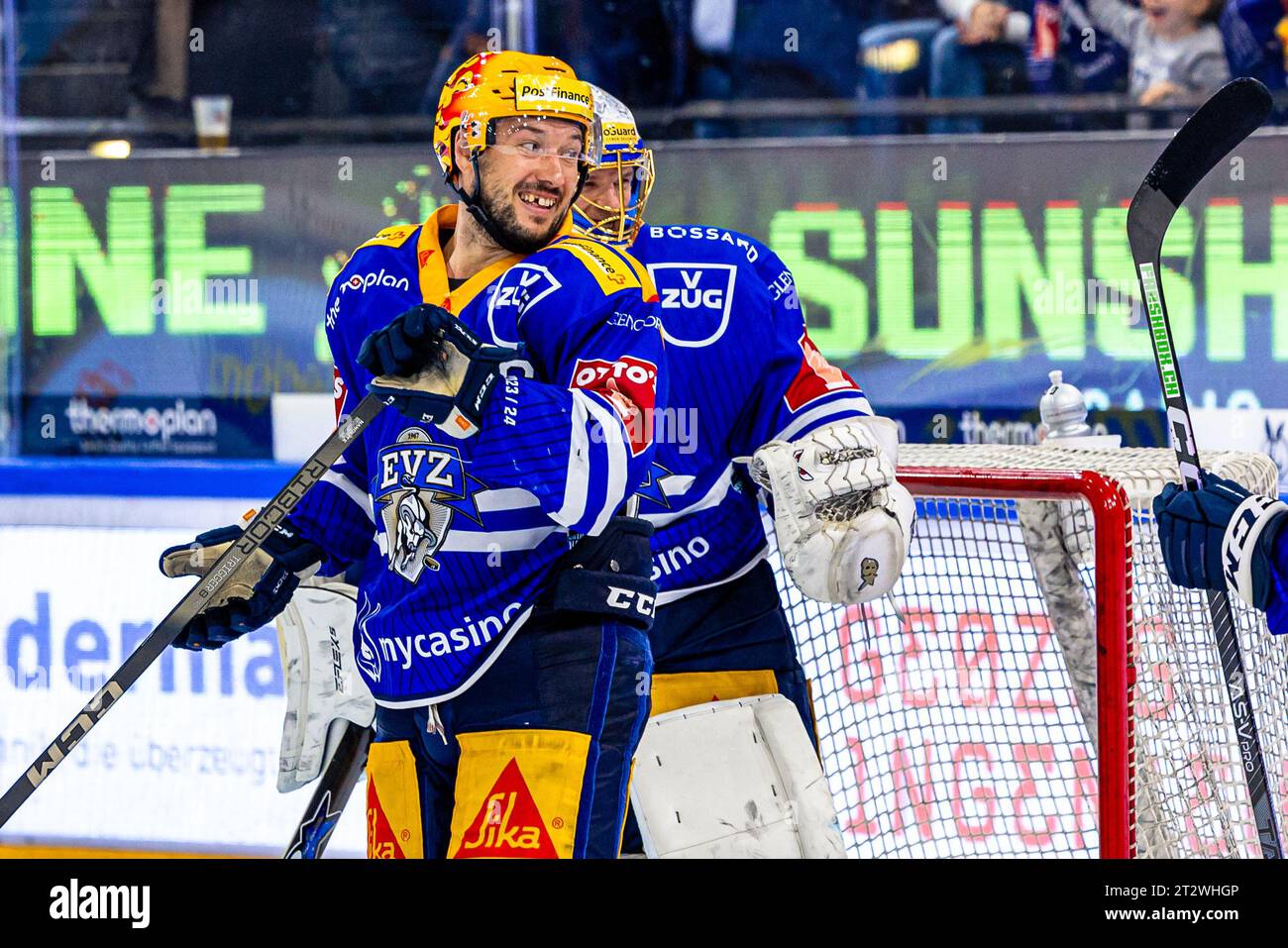 PostFinance top scorer Jan Kovar (EV Zug) laughs after the victory ...