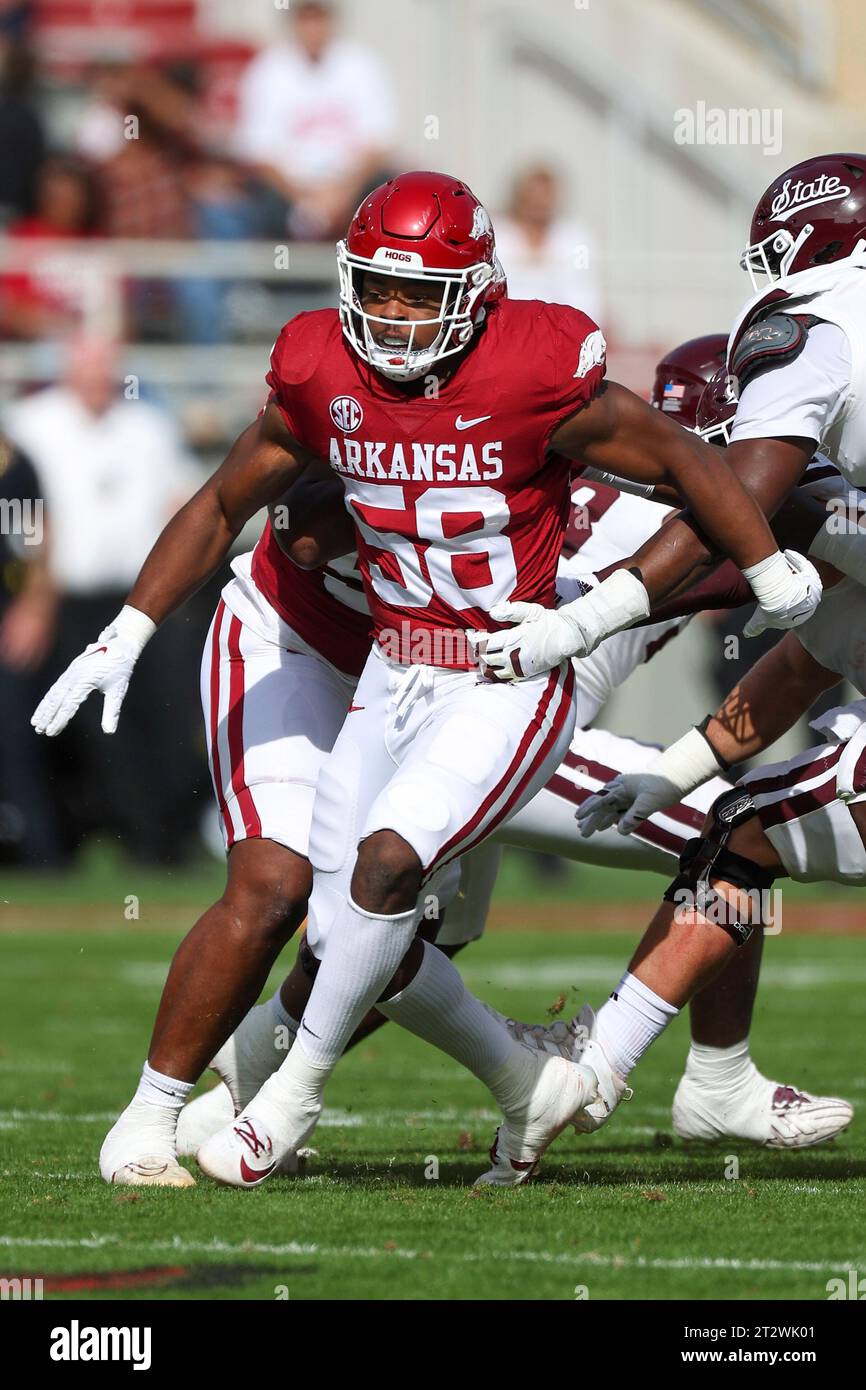 October 21, 2023: Jashaud Stewart #58 Arkansas defensive lineman comes ...
