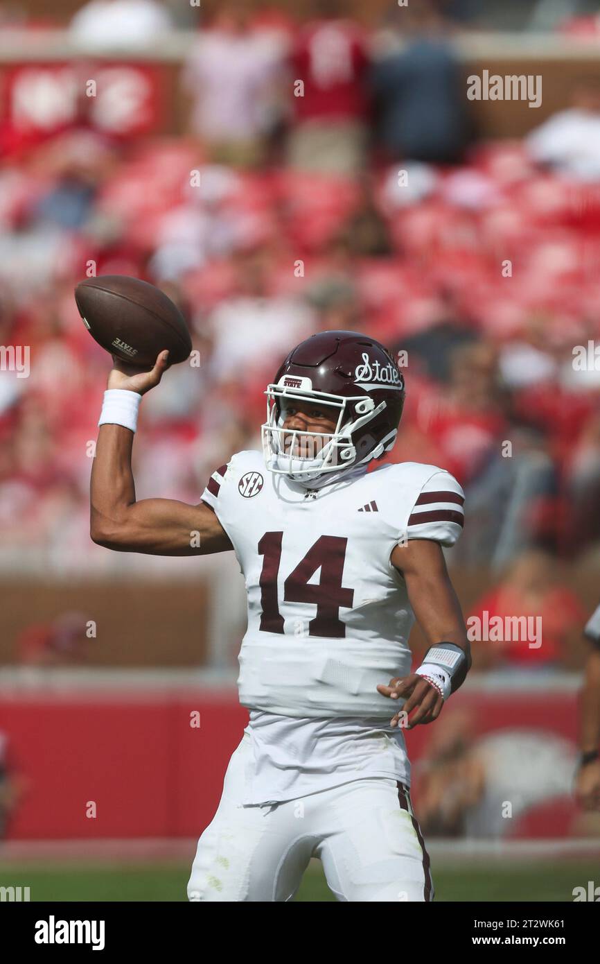 October 21, 2023: Bulldogs QB Mike Wright #14 makes a throw across his ...