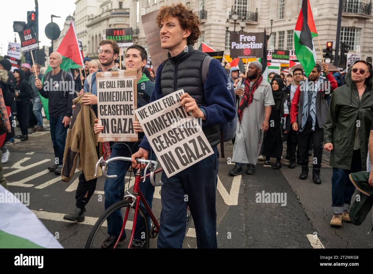 Rally placards demonstration hi-res stock photography and images - Alamy