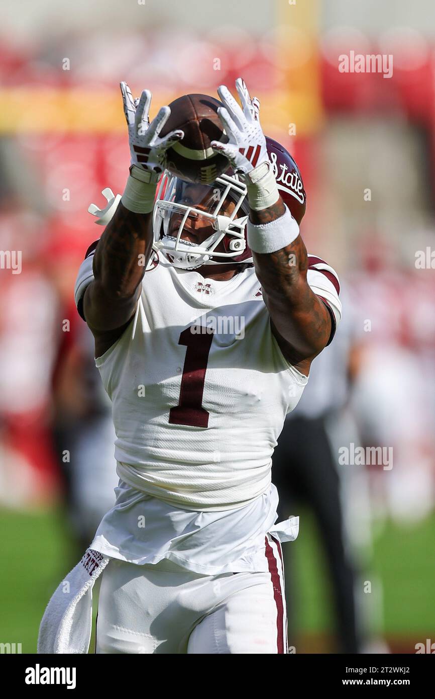October 21, 2023: Zavion Thomas #1 Bulldogs wide receiver looks in a ...