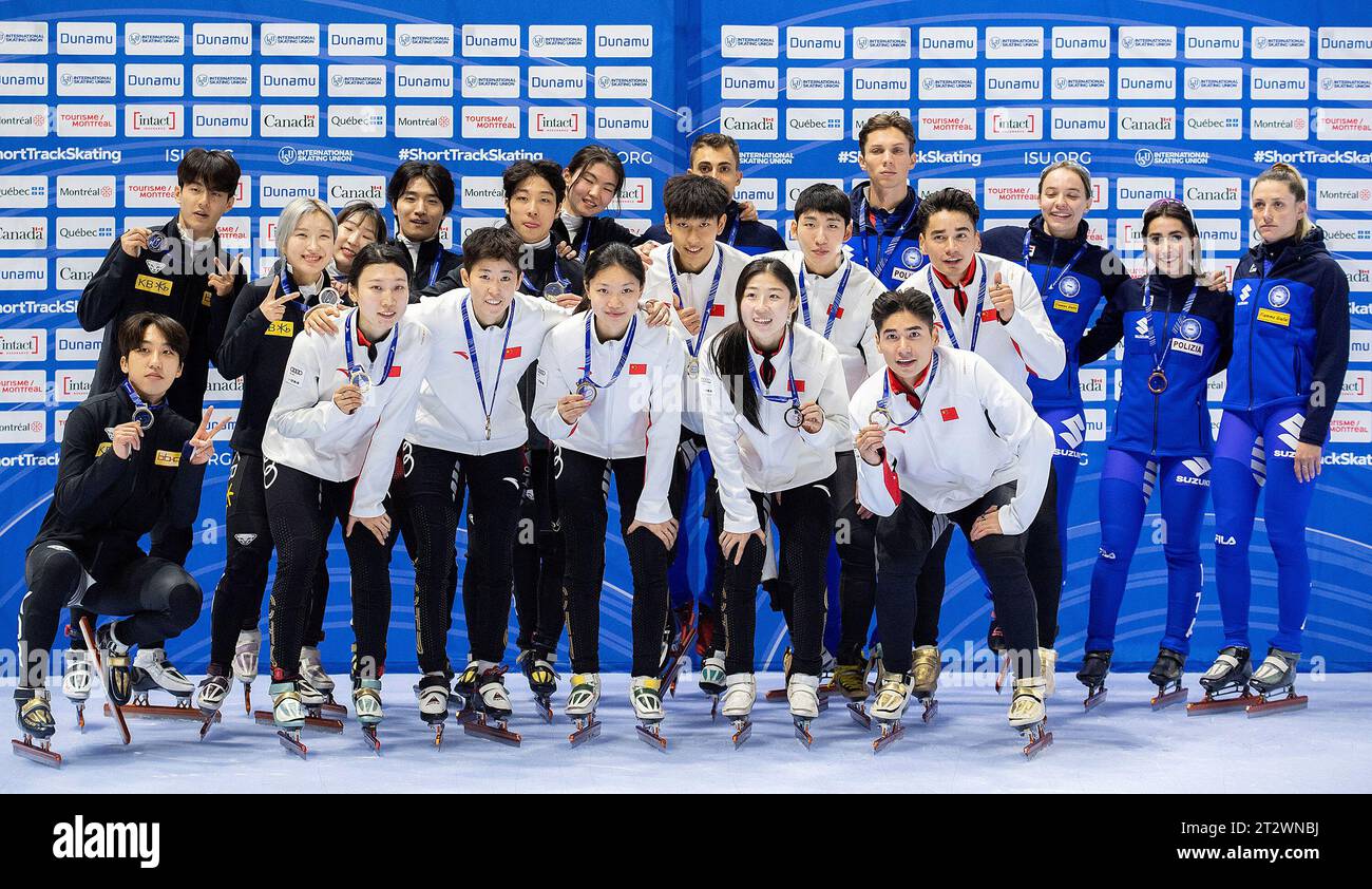Teams from China, center, South Korea, left, and Italy hold up their respective gold, silver and ...