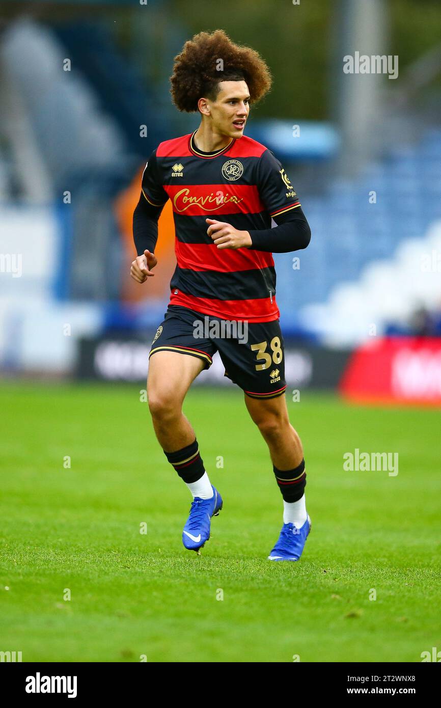 John Smith's Stadium, Huddersfield, England - 21st October 2023 Rayan ...