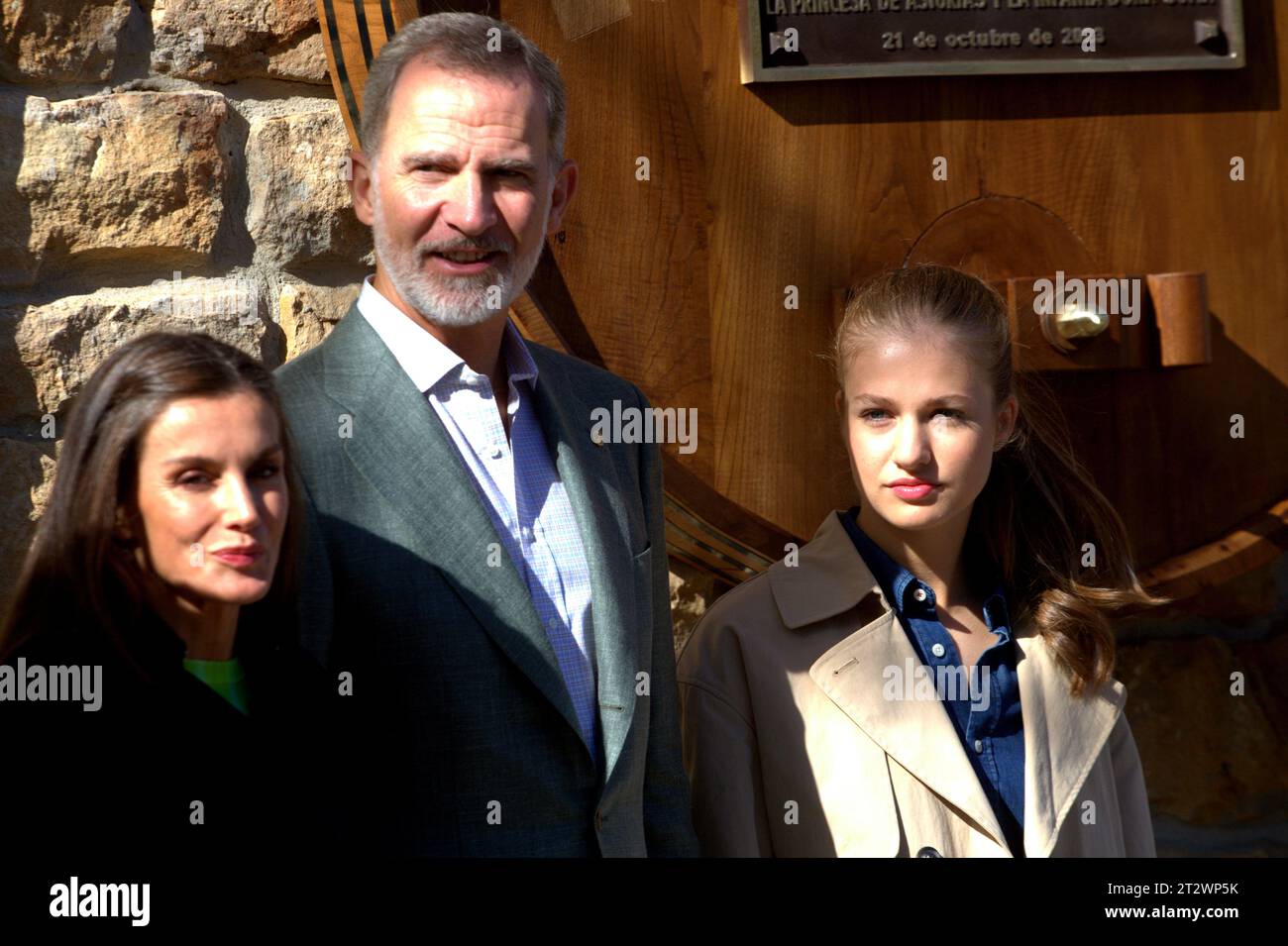 Spain. 21st Oct, 2023. The Spanish royal family visit the parishes of ...