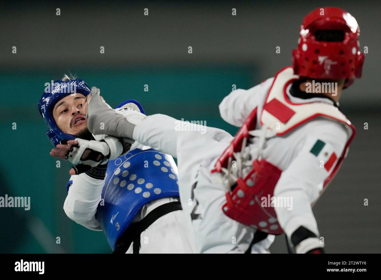 Mexico's Brandon Plaza, right, and Argentina's Lucas Guzman compete in ...