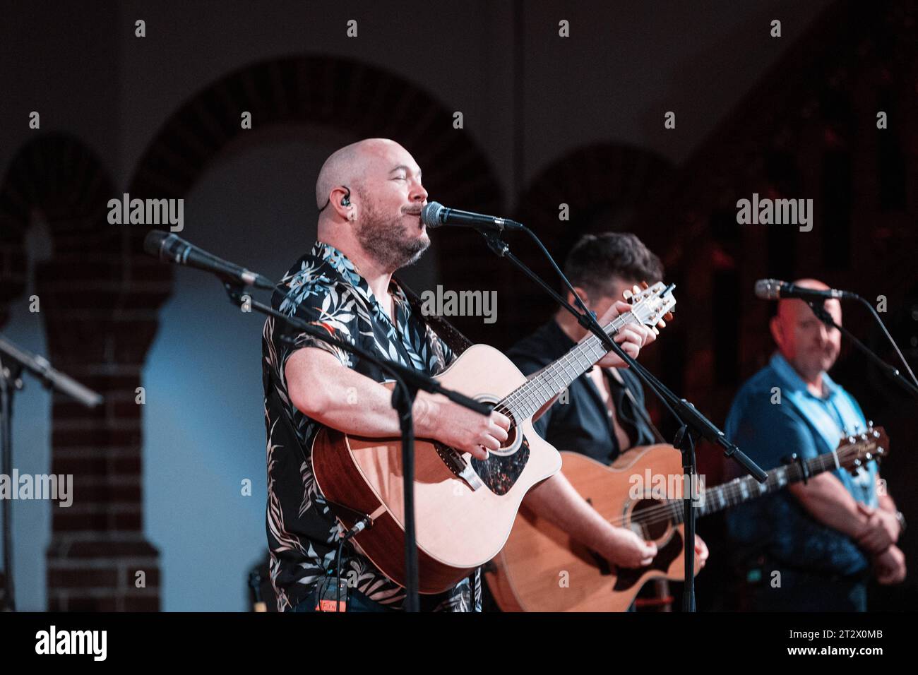 Finbarr Clancy, Brian Dunphy, Paul OBrien, Konzert: The High Kings in ...