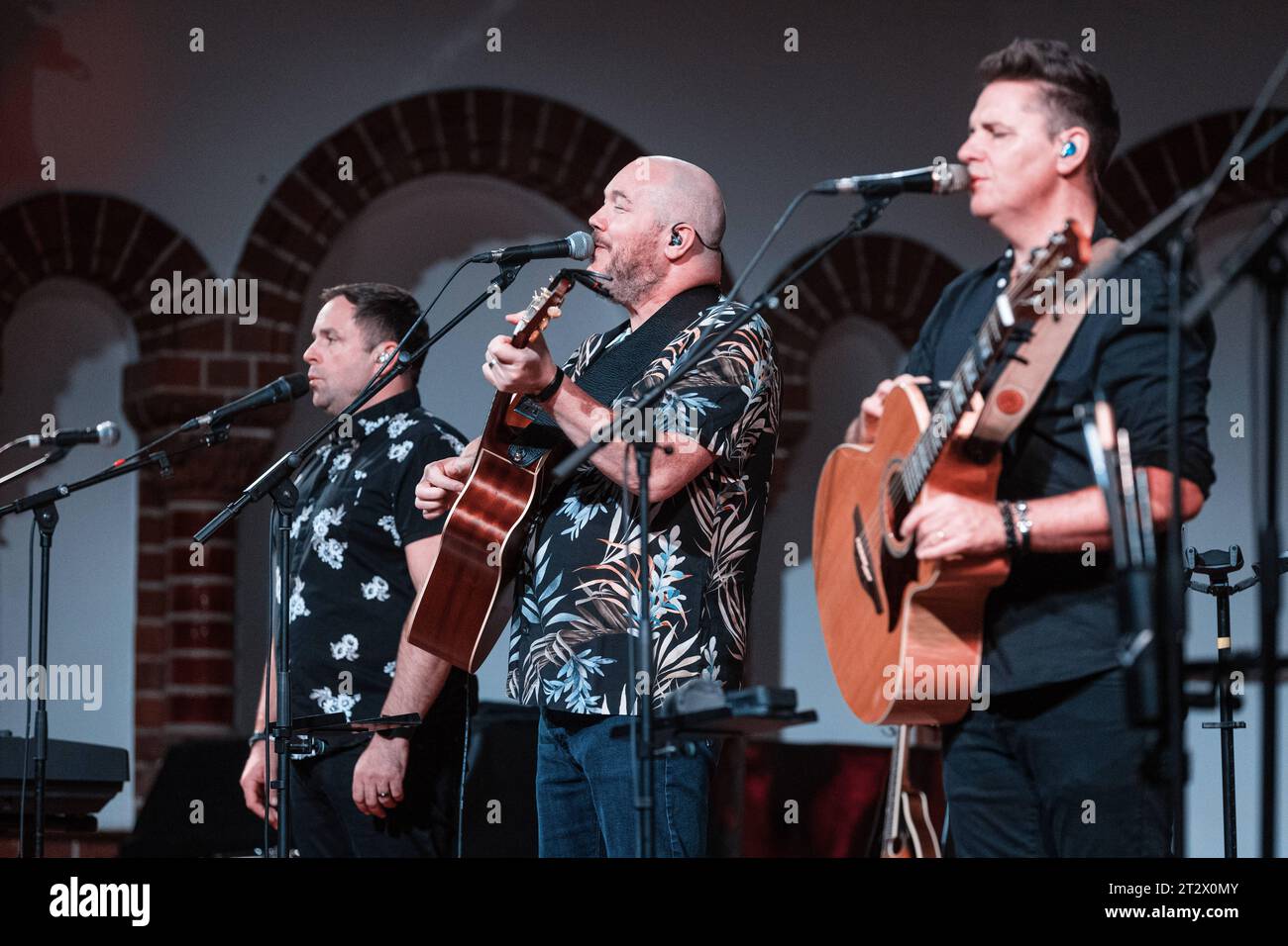 Darren Holden, Finbarr Clancy, Brian Dunphy, Konzert: The High Kings in ...