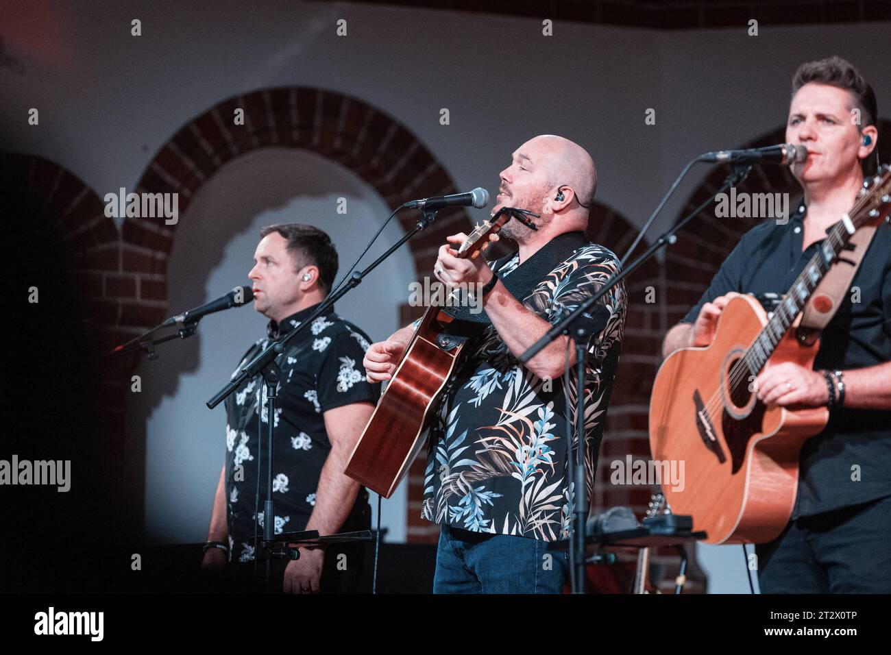 Darren Holden, Finbarr Clancy, Brian Dunphy, Konzert: The High Kings in ...