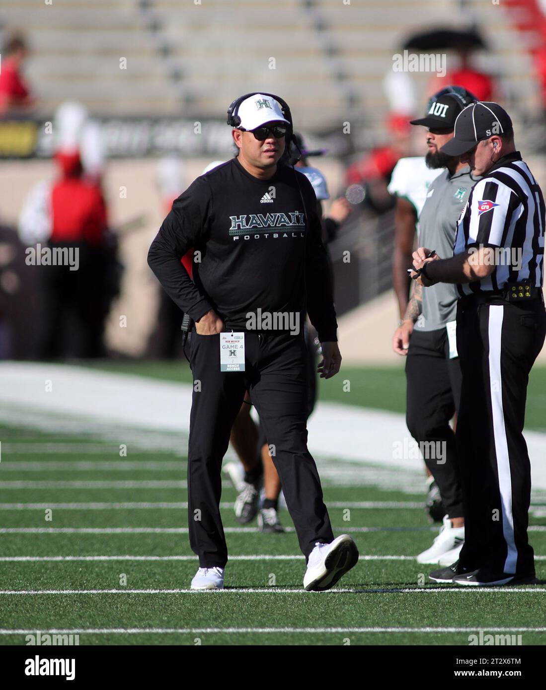 October 21, 2023 - Hawaii Rainbow Warriors head coach Timmy Chang ...