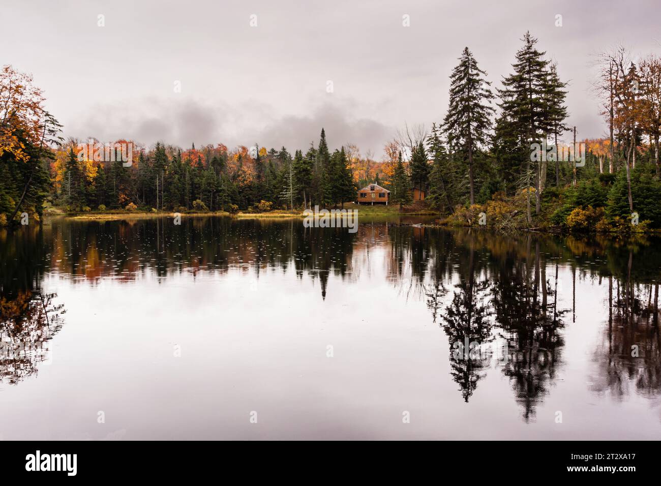 Cabin Pond Green Mountain National Forest, Vermont, USA Stock Photo - Alamy