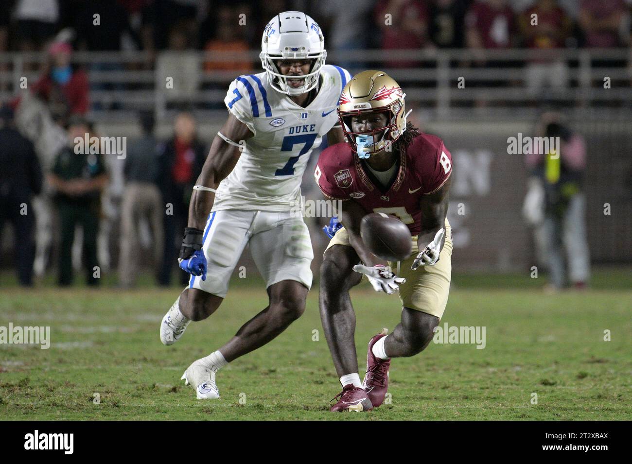 Florida State wide receiver Hykeem Williams (8) catches a pass in front ...
