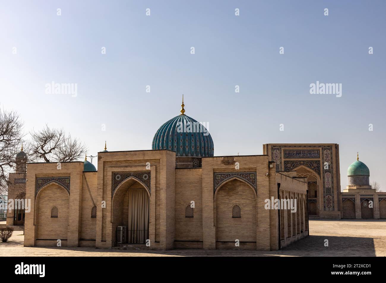 Muslim mosque of the Central Asian type Stock Photo - Alamy