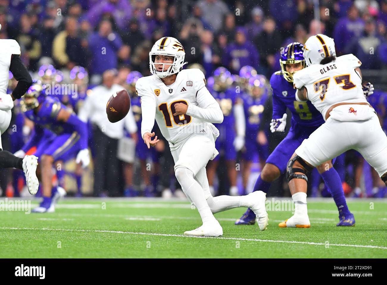 Seattle, WA, USA. 21st Oct, 2023. Arizona State Sun Devils quarterback ...