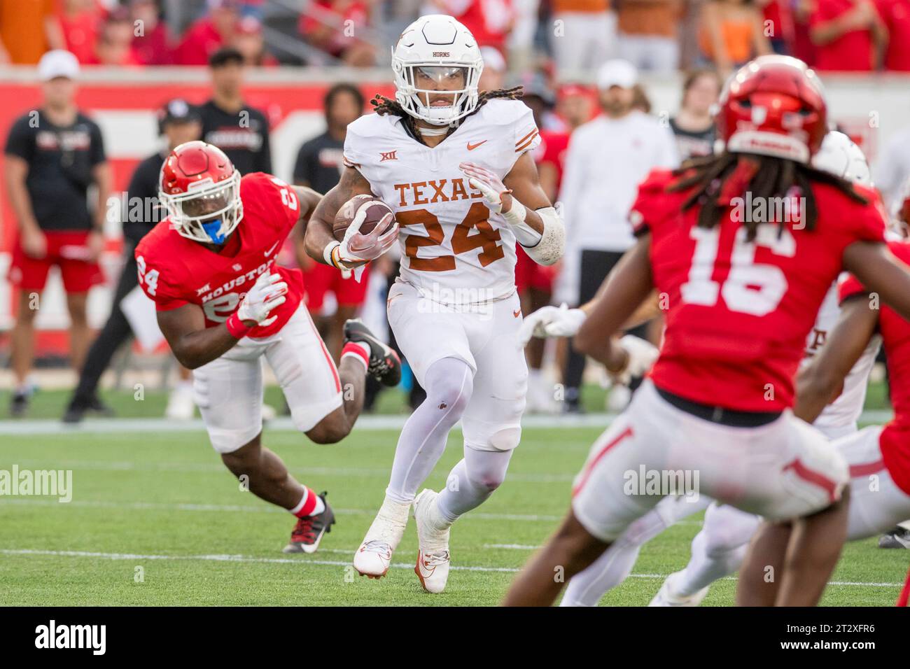 October 21, 2023: Texas Longhorns running back Jonathon Brooks (24 ...