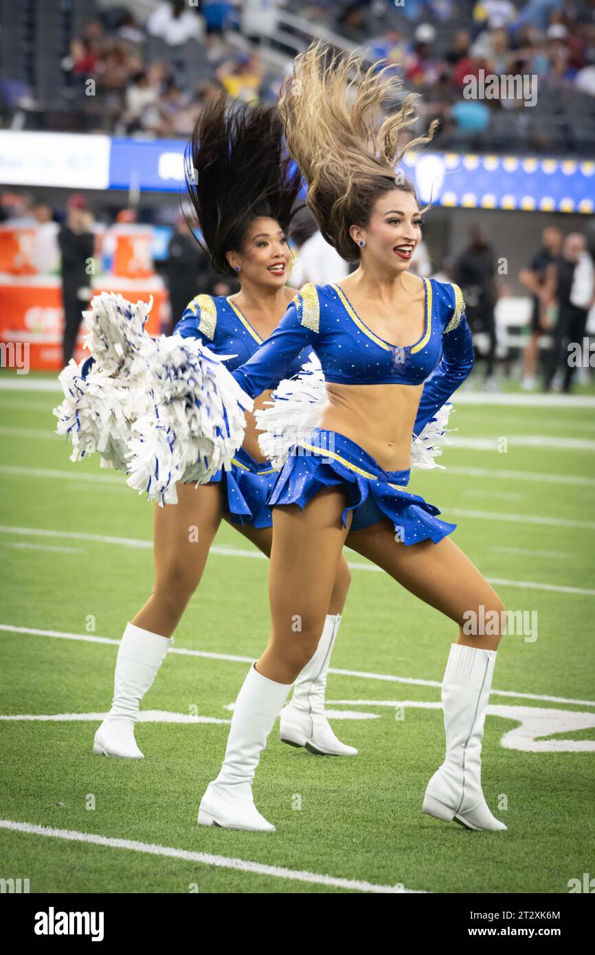 Rams cheerleaders hi-res stock photography and images - Alamy