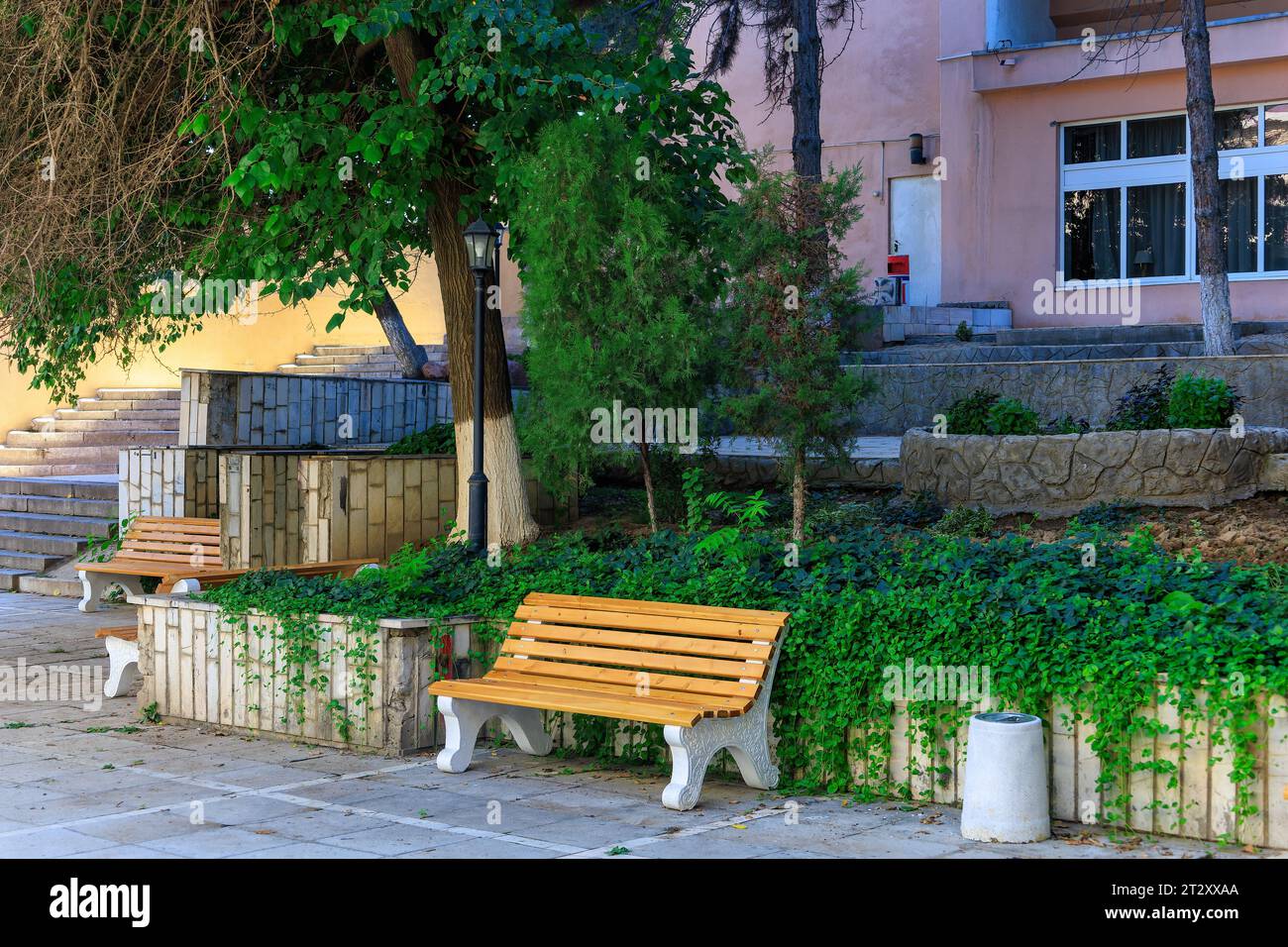 Background modern urban courtyard hi-res stock photography and images ...