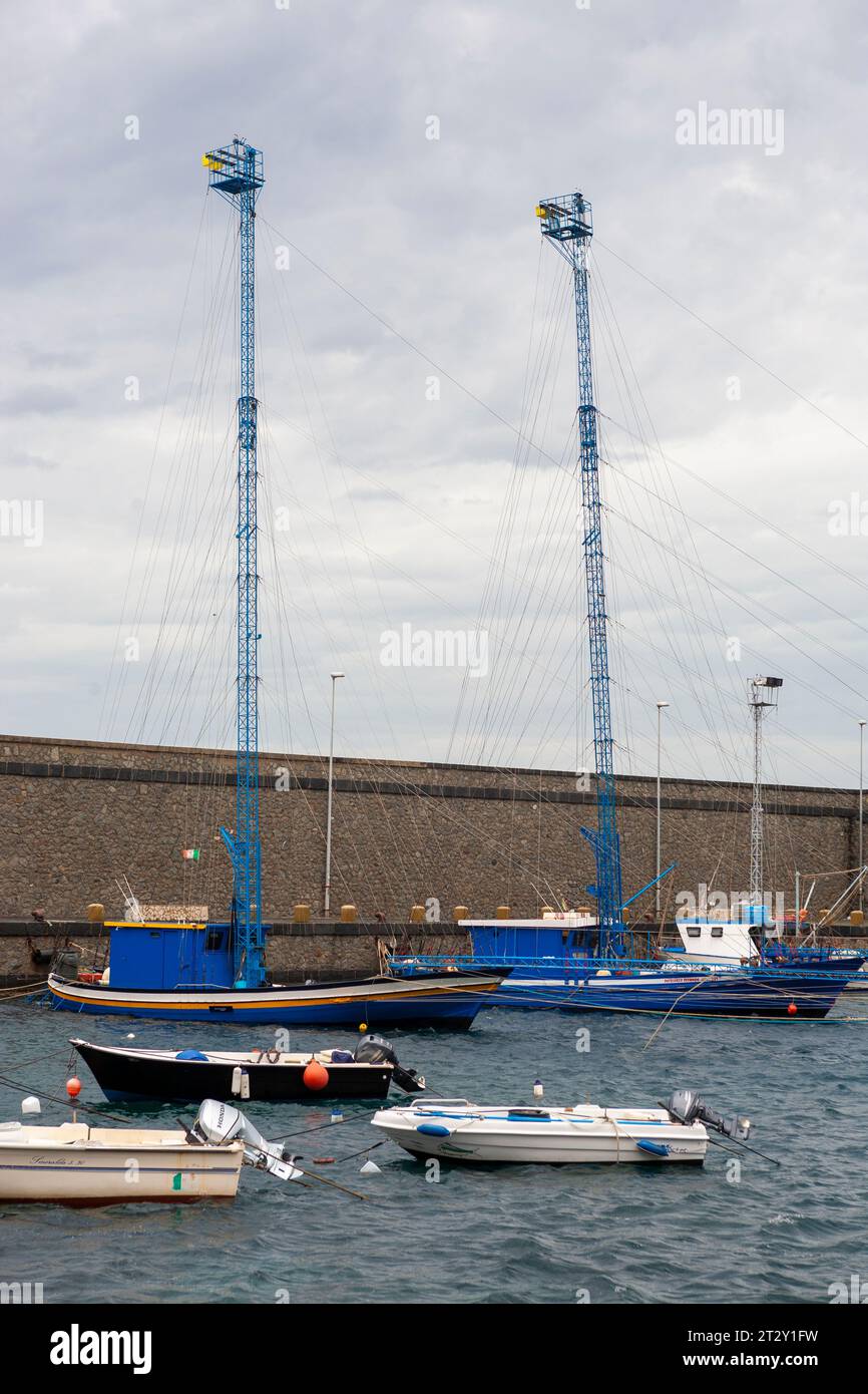 Swordfishing boats hi-res stock photography and images - Alamy