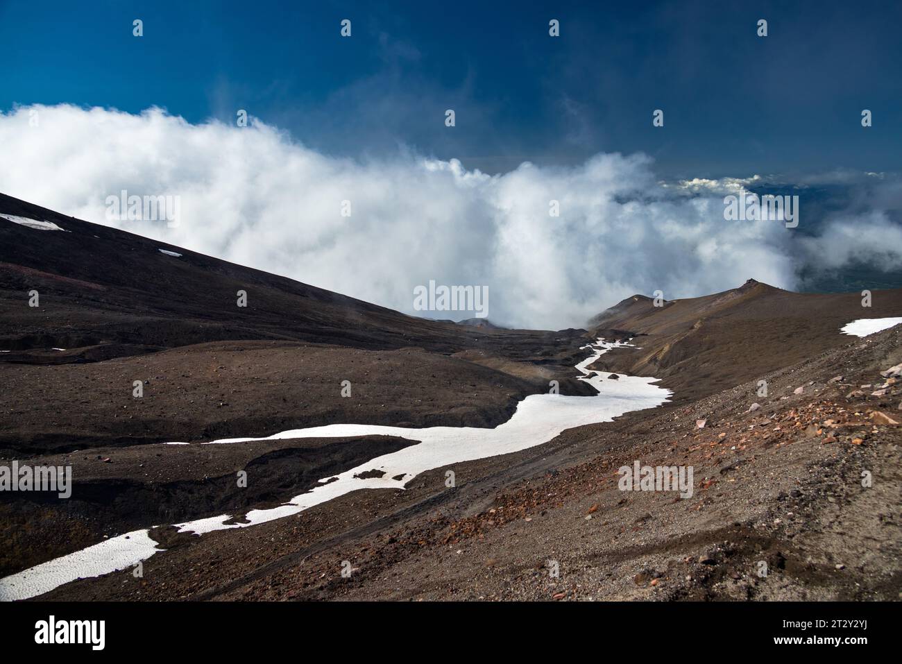 Avacha volcano avachinskaya sopka hi-res stock photography and images ...