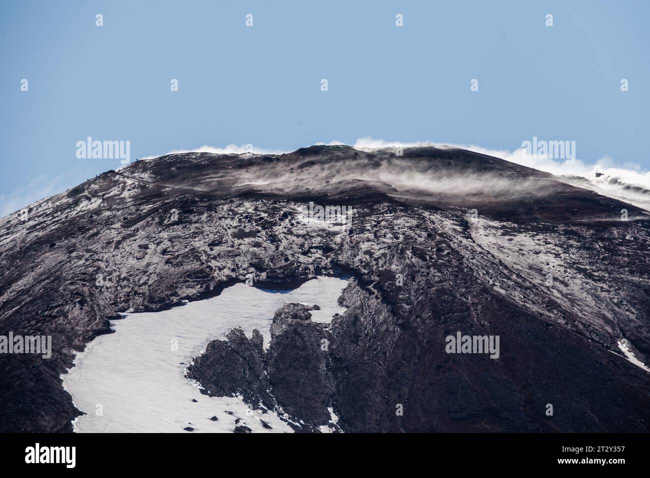 Avacha volcano avachinskaya sopka hi-res stock photography and images ...