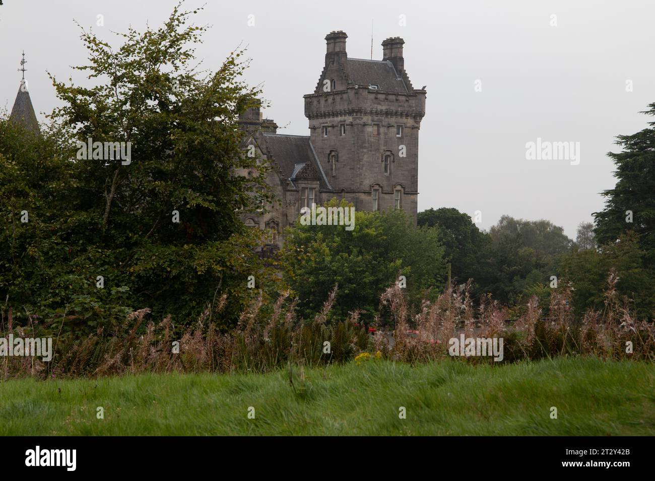Scottish baronial style castle hi-res stock photography and images - Alamy