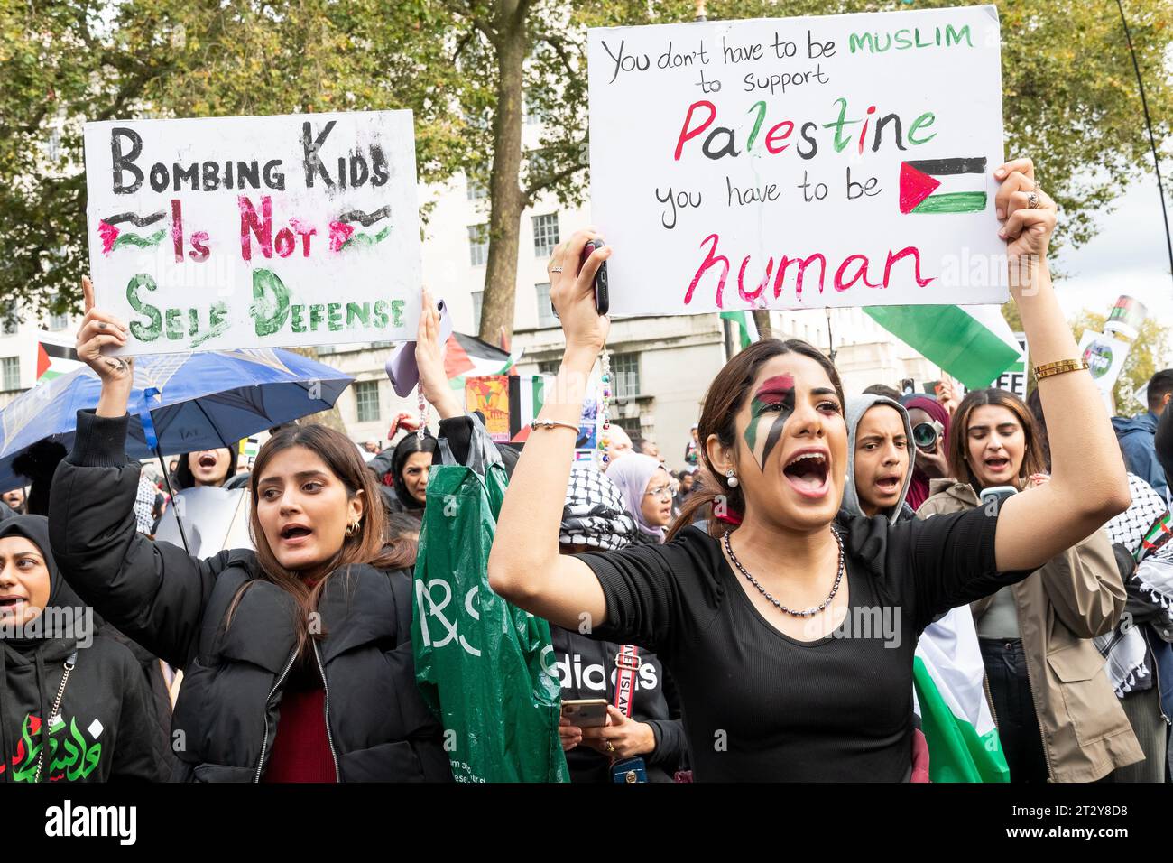 London, UK. 21st October 2023. National March for Gaza, stop the war on ...