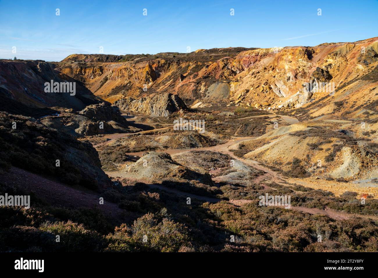 Parys Mountain Copper Mine, Amlwch, Anglesey, North Wales. An amazing ...